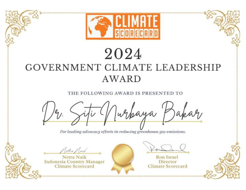 Indonesia 2024 Climate Scorecard Award: Dr. Siti Nurbaya Bakar ...